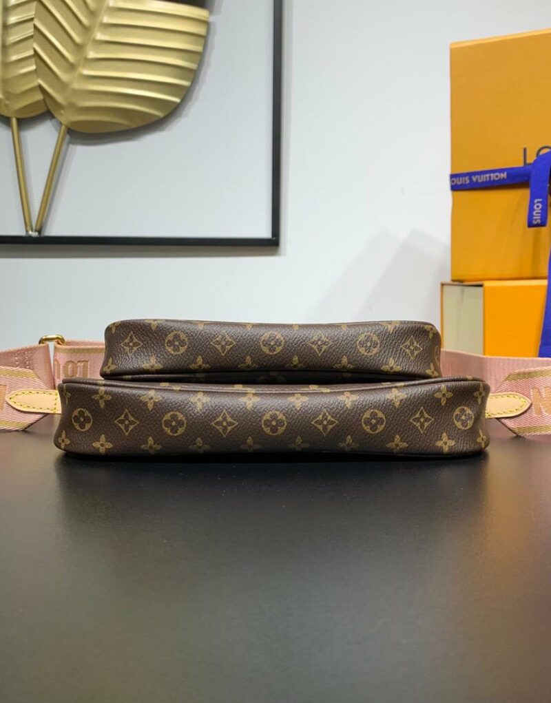 Louis Vuitton Multi Pochette Accessoire Shoulder Bag 9.4in/ 24cm Pink ...