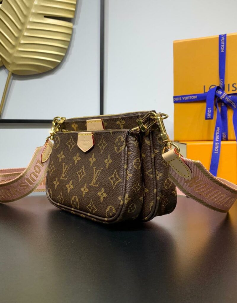 Louis Vuitton Multi Pochette Accessoire Shoulder Bag 9.4in/ 24cm Pink ...